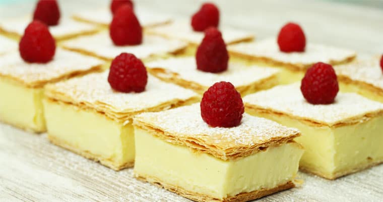 Receta de Postre Napoleón de Vainilla y Coco | El Mundo Eats
